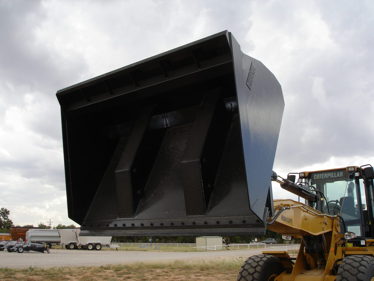 Roll Out Bucket | Tidenberg Welding & Repair